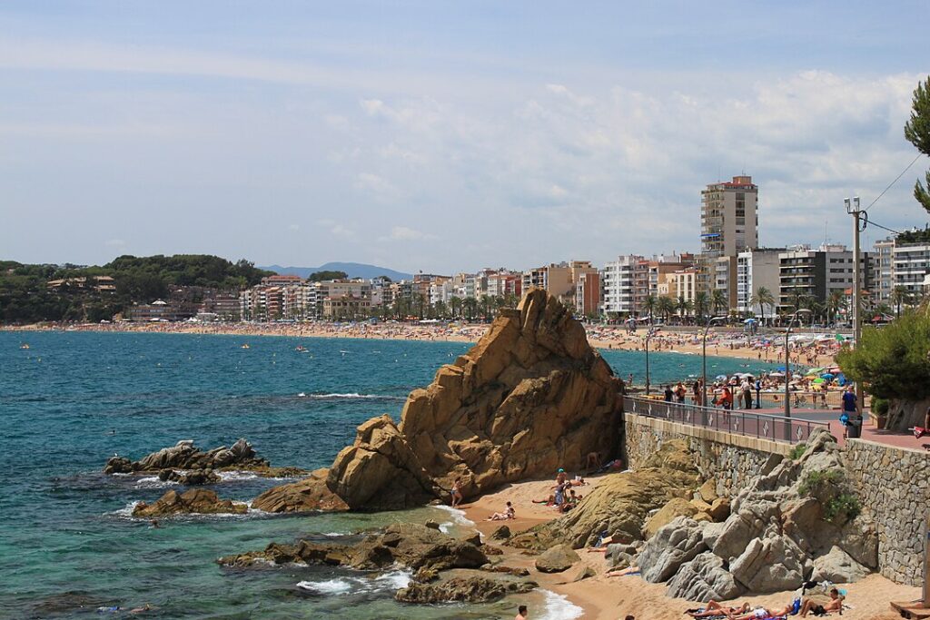 Lloret de Mar: A Coastal Paradise on Spain's Costa Brava - Hello Guide ...